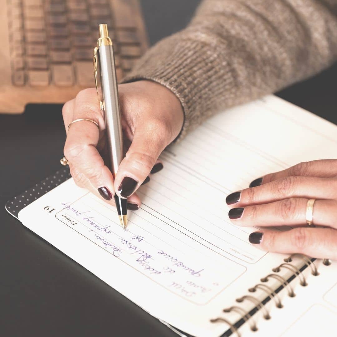 Your Guide to Planner Layouts - Ponytails and Productivity